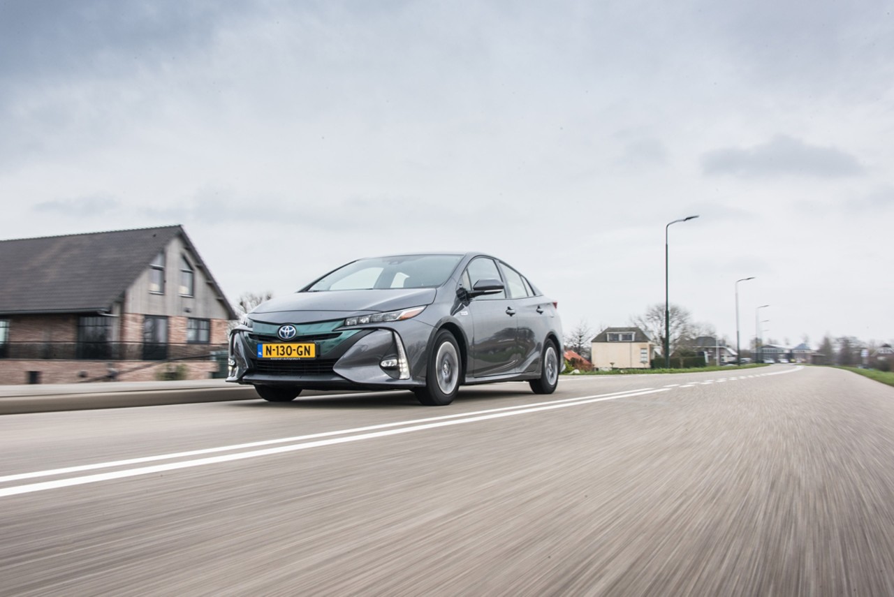 Blikvanger van de maand: Prius Plug-in Hybrid | Toyota.nl